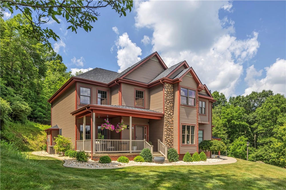 245 Shaw Ct., Salem Twp, PA 15670 - MLS# 1707512 - Coldwell Banker