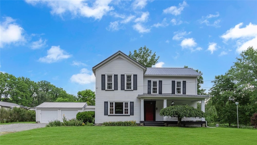 188 Logtown Road, Darlngtn Twp, PA 16115 - MLS# 1707806 - Coldwell Banker