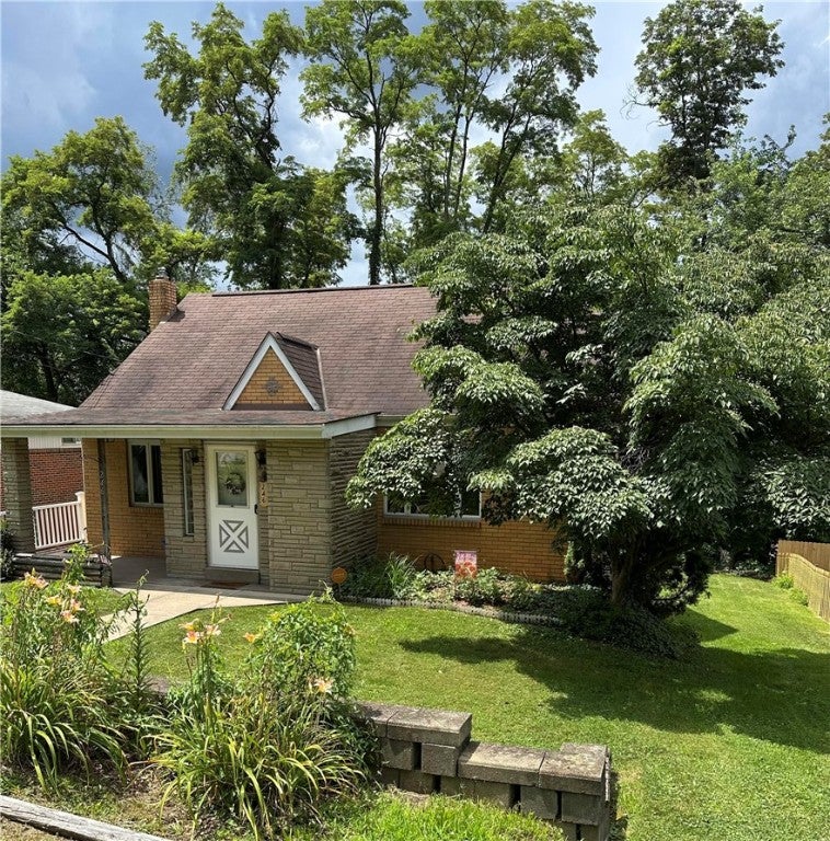 246 Maple Dr, Monroeville, PA 15146 - MLS# 1709965 - Coldwell Banker