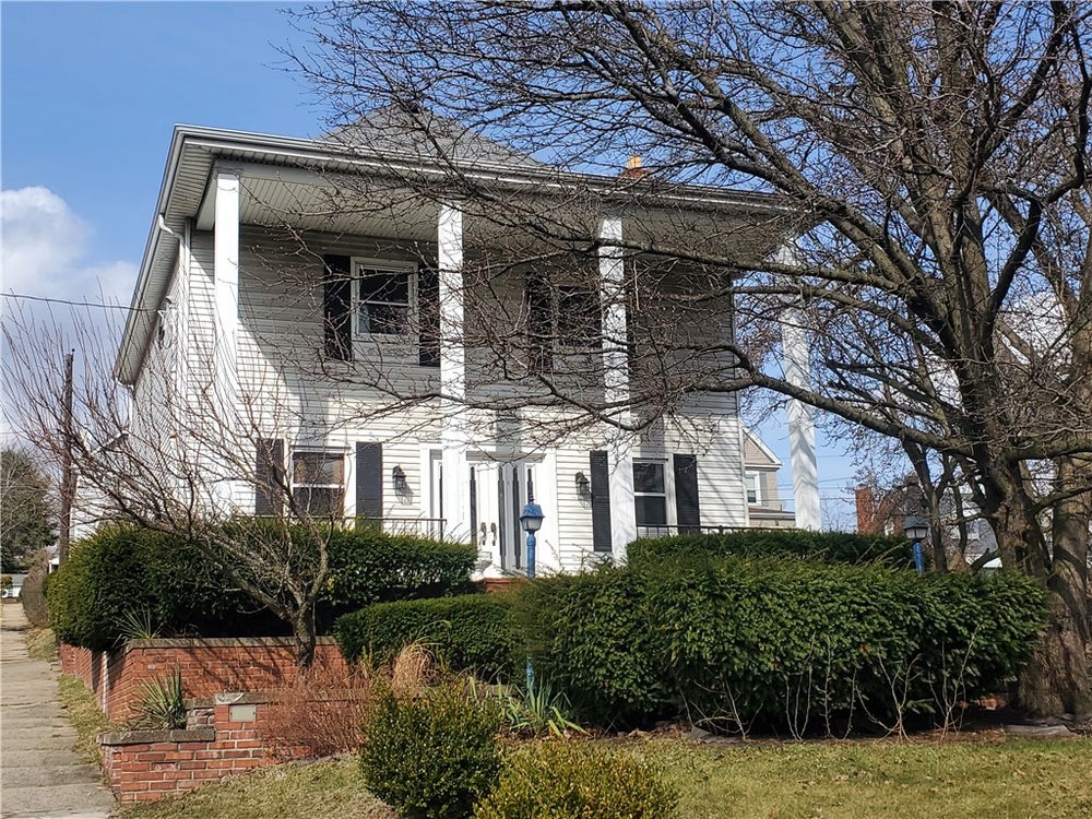 400 Elwyn Ave, Springdale Boro, PA 15144 - MLS# 1742162 - Coldwell Banker