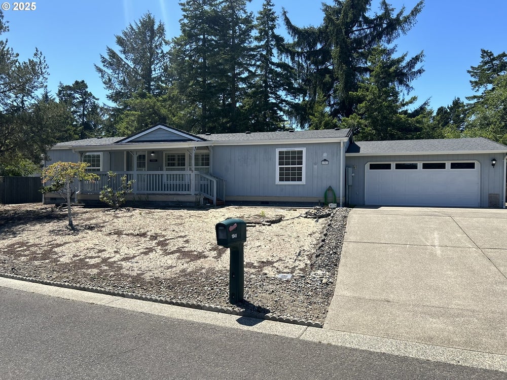 1941 Willow Loop, Florence, OR 97439 - MLS# 413406238 - Coldwell Banker