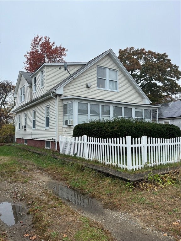 151 Worcester Avenue, East Providence, RI 02915 - MLS# 1347039 ...