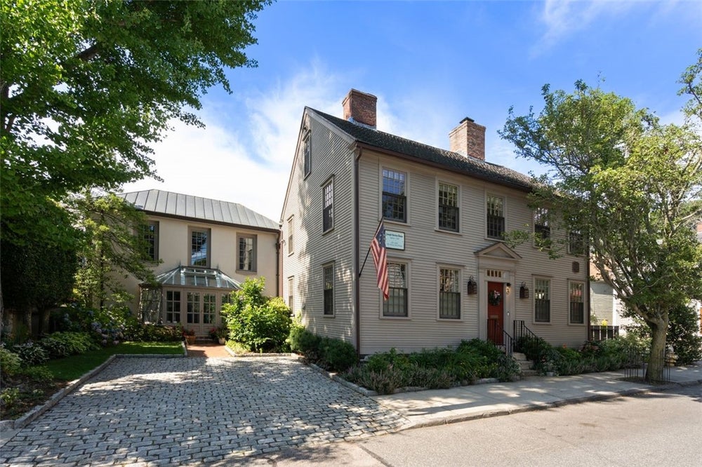 3 Bridge Street, Newport, RI 02840 - MLS# 1390702 - Coldwell Banker