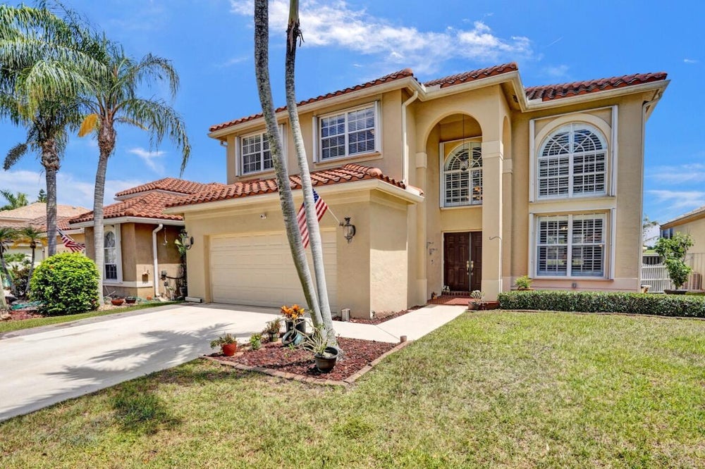 6161 Astoria Drive, Lake Worth, FL 33463 - MLS# R11099568 - Coldwell Banker
