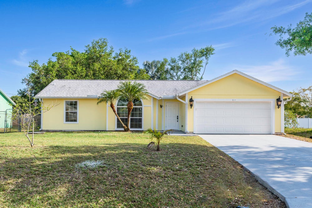826 SW Duncan Terrace, Port Saint Lucie, FL 34953 - MLS# RX-11073824 ...
