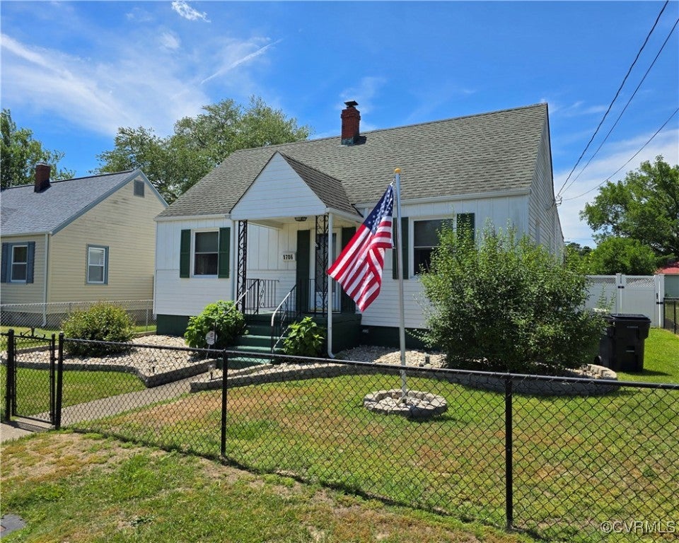 1706 Franklin Avenue, Colonial Heights, VA 23834 - MLS# 2514136 ...