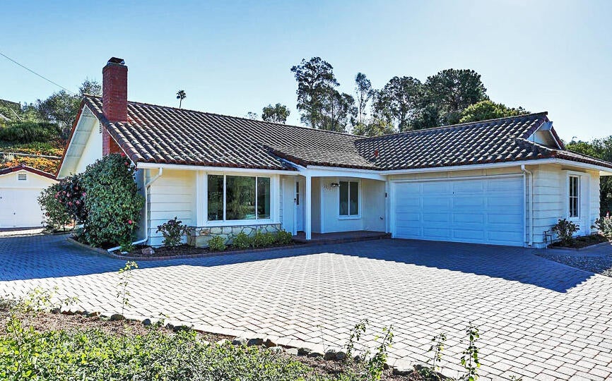 1020 Flora Vista Drive, Santa Barbara, CA 93109 - MLS# 25-218 ...