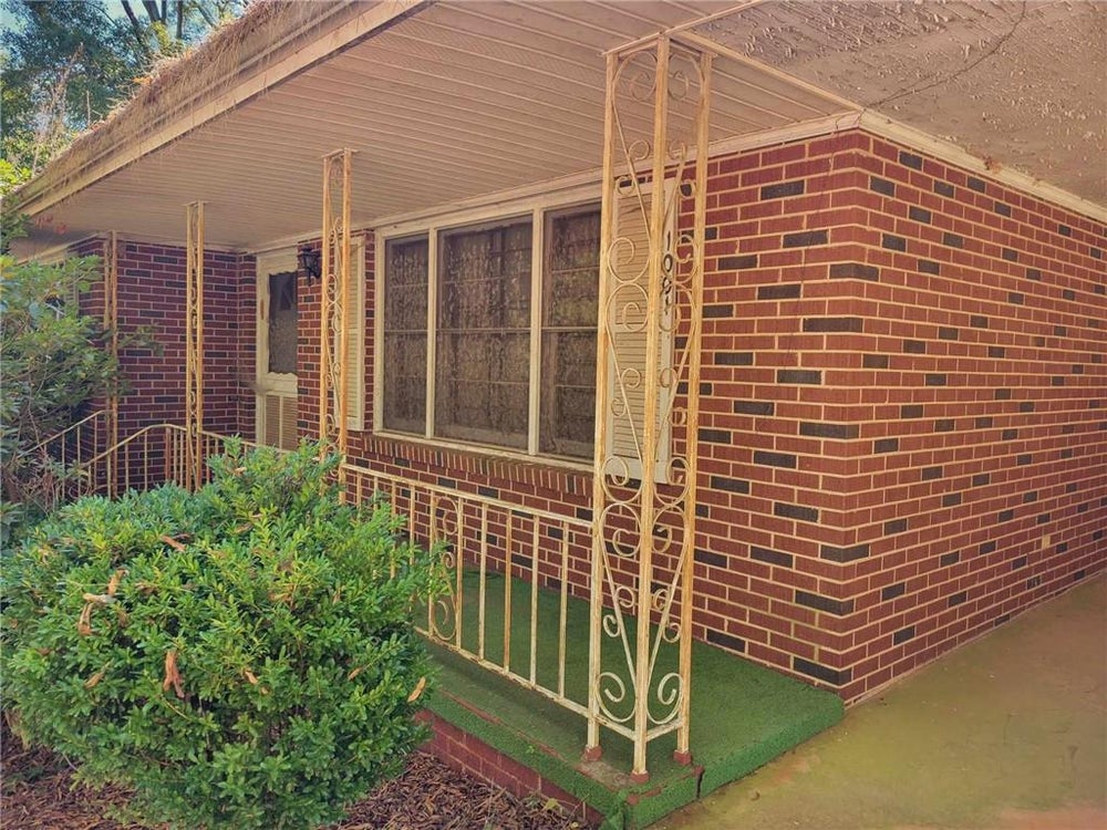 1001 Julia Street, Anderson, SC 29625 - MLS# 20267445 - Coldwell Banker