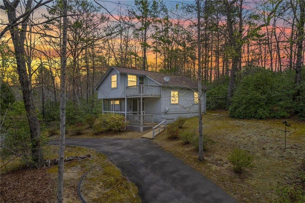 197 Pumpkin Lane, Pickens, SC 29671 - MLS# 20273152 - Coldwell Banker