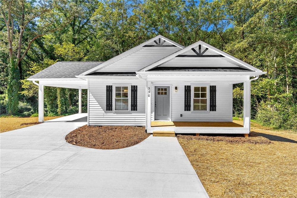 330 Code Circle, Seneca, SC 29678 - MLS# 20289873 - Coldwell Banker