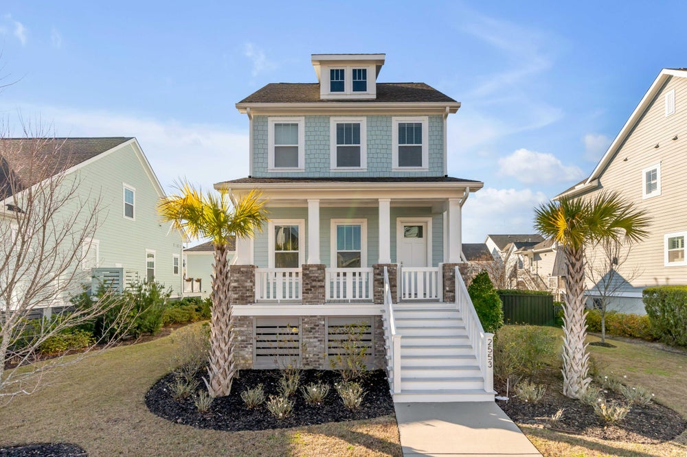 2553 Daniel Island Drive Drive, Charleston, SC 29492 - MLS# 24004267 ...
