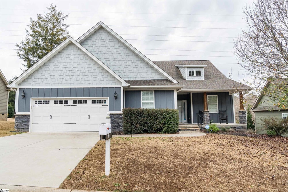 423 S Pendernale Drive, Moore, SC 29369 - MLS# 1513653 - Coldwell Banker