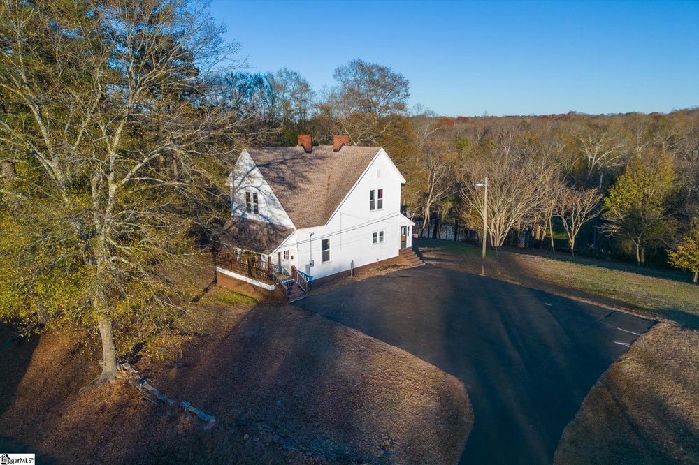 20 Green Street, Pelzer, SC 29669 - MLS# 1514120 - Coldwell Banker