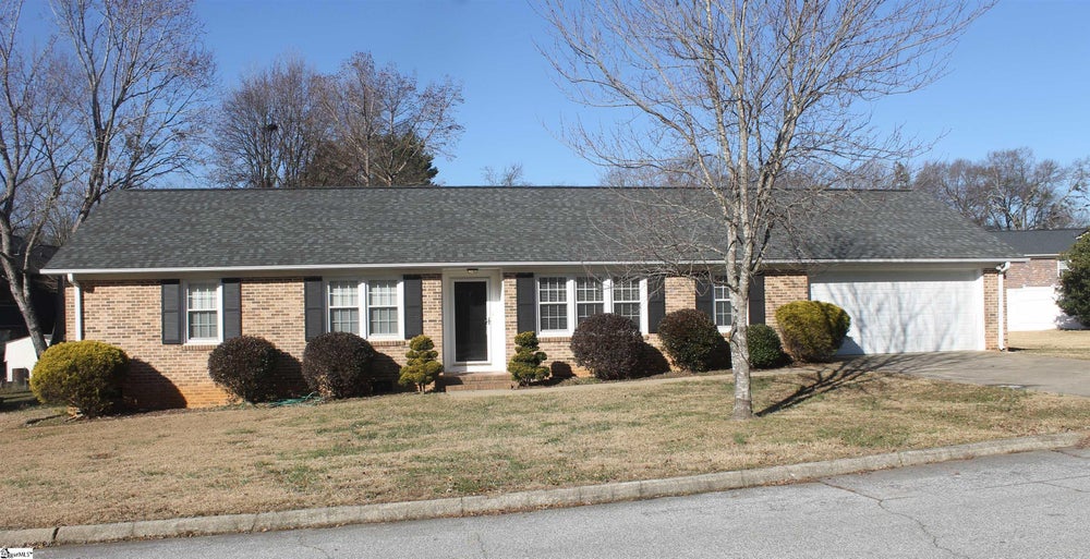 7 Blackenridge Drive, Taylors, SC 29687-4323 - MLS# 1544433 - Coldwell ...