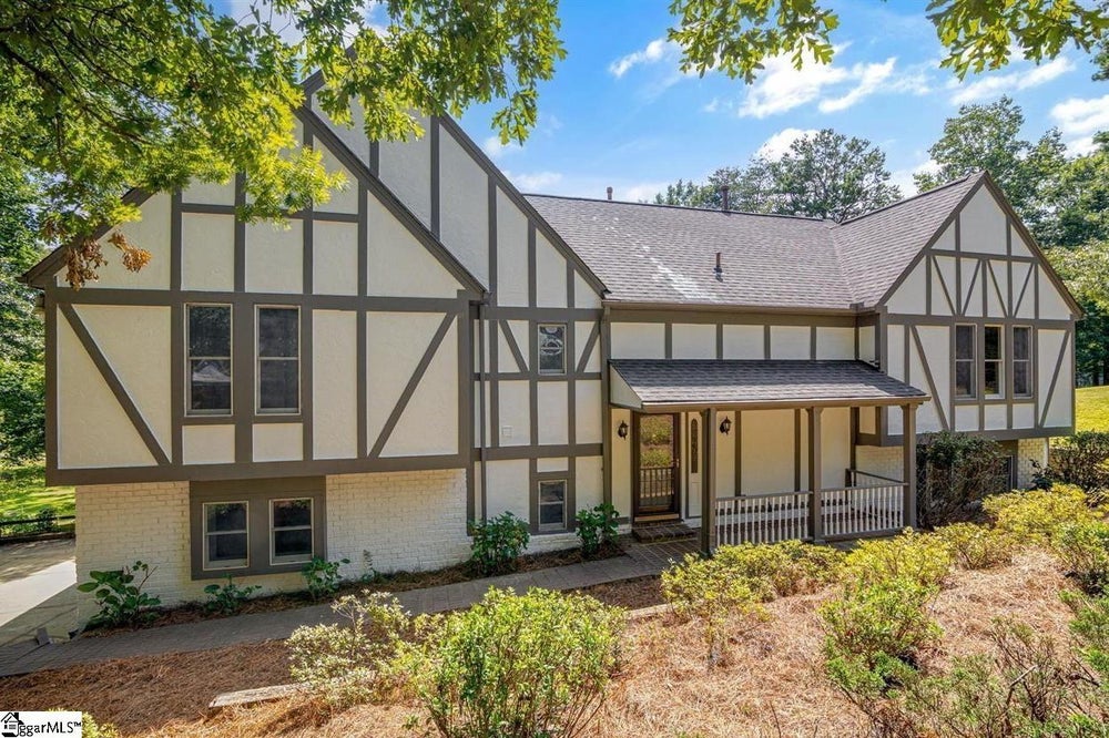 12 Ginger Lane, Taylors, SC 29687 - MLS# 1554085 - Coldwell Banker