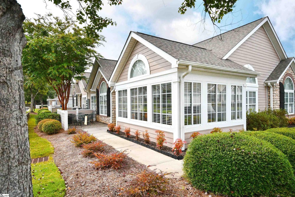130 High Hat Circle, Greenville, SC 29617 - MLS# 1568741 - Coldwell Banker