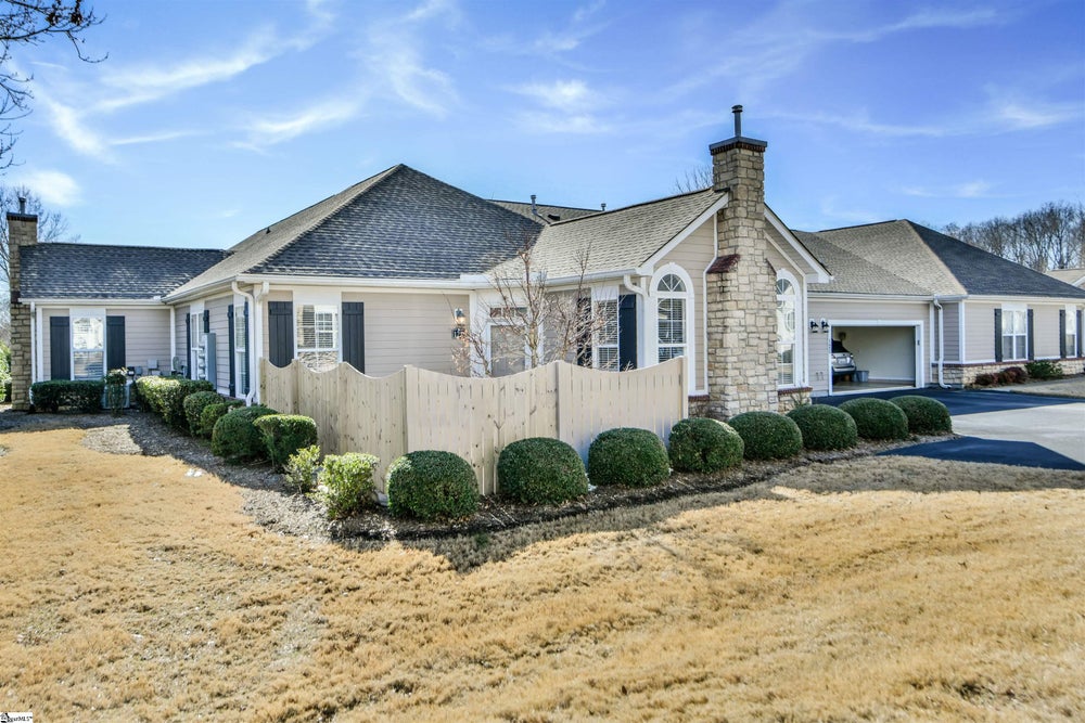 122 Fudora Circle, Simpsonville, SC 29681 - MLS# 1579122 - Coldwell Banker