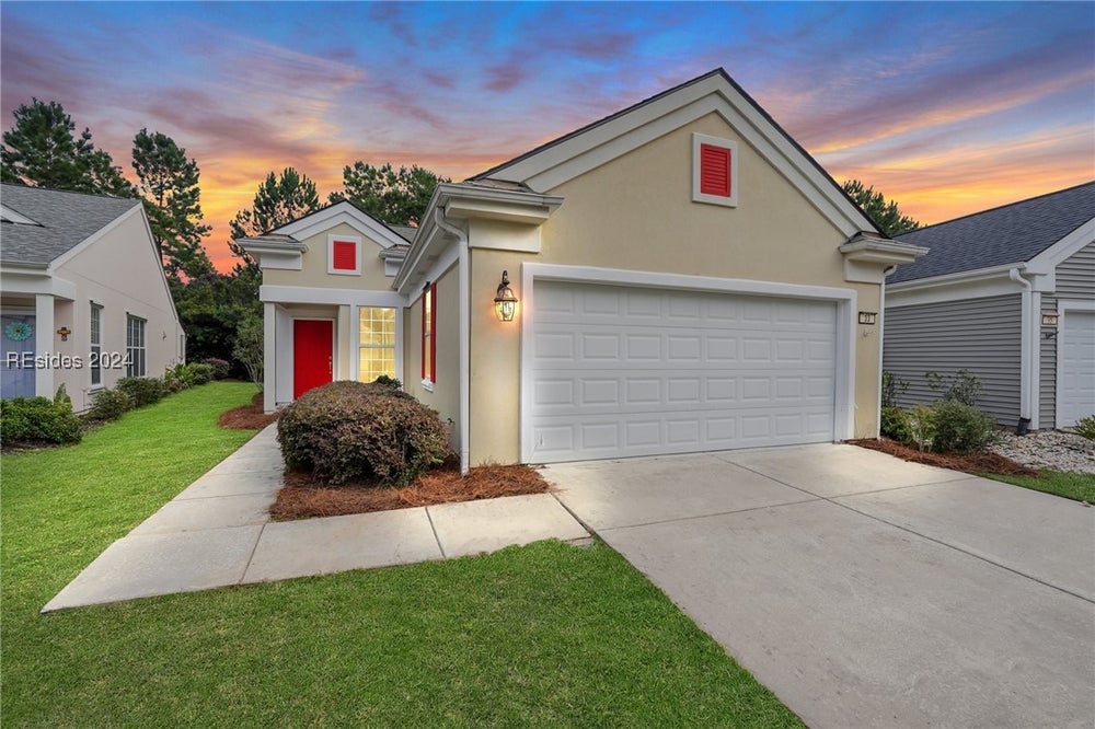 33 Golden Eagle Drive, Bluffton, SC 29909 - MLS# 447513 - Coldwell Banker