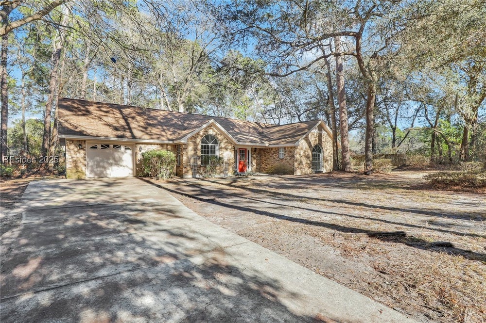 123 Francis Marion Circle, Beaufort, SC 29907 - MLS# 450276 - Coldwell ...