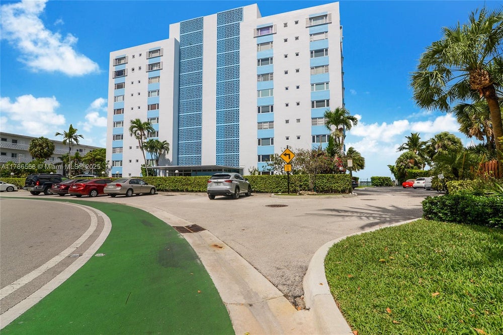10300 W Bay Harbor Dr #9D, Bay Harbor Islands, FL 33154 - MLS ...