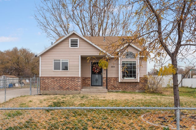 844 N 1000 W, Clinton, UT 84015 - MLS# 2123855 - Coldwell Banker