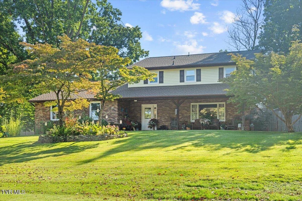 1019 Grace Drive, Johnson City, TN 37604 - MLS# 9985837 - Coldwell Banker
