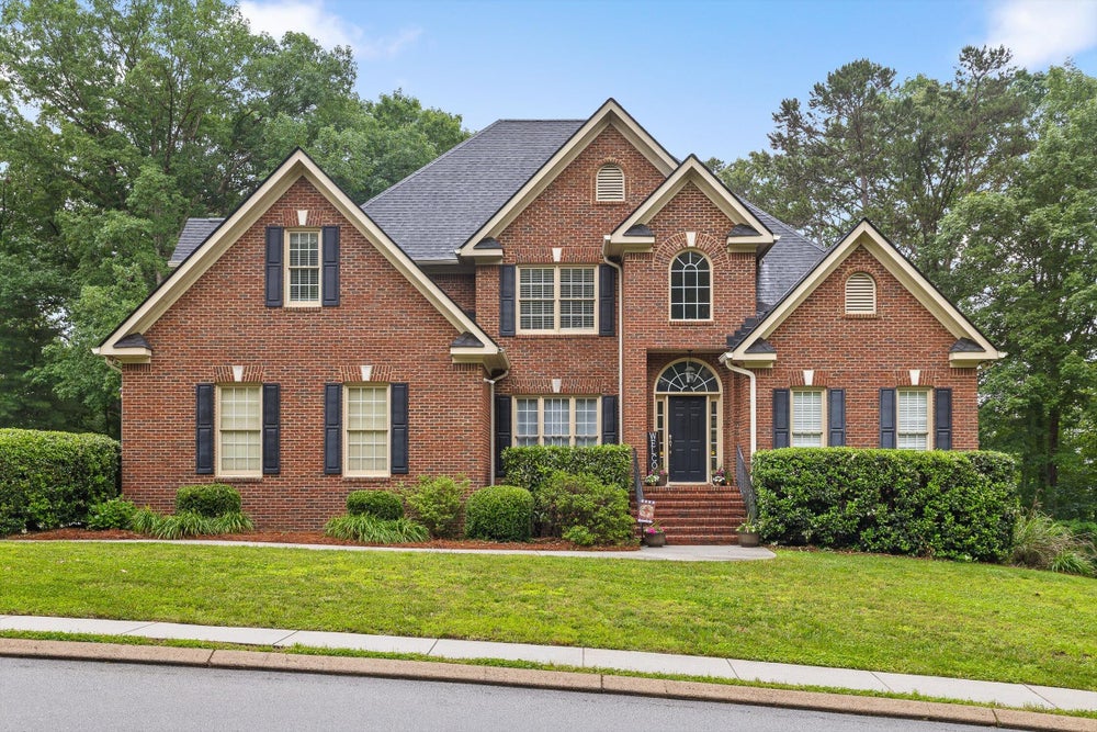12972 Emerald Bay Drive, Soddy Daisy, TN 37379 - MLS# 1513448 ...