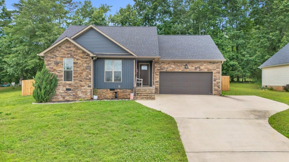 329 Windsong Drive, Lafayette, GA 30728 - MLS# 1513511 - Coldwell Banker