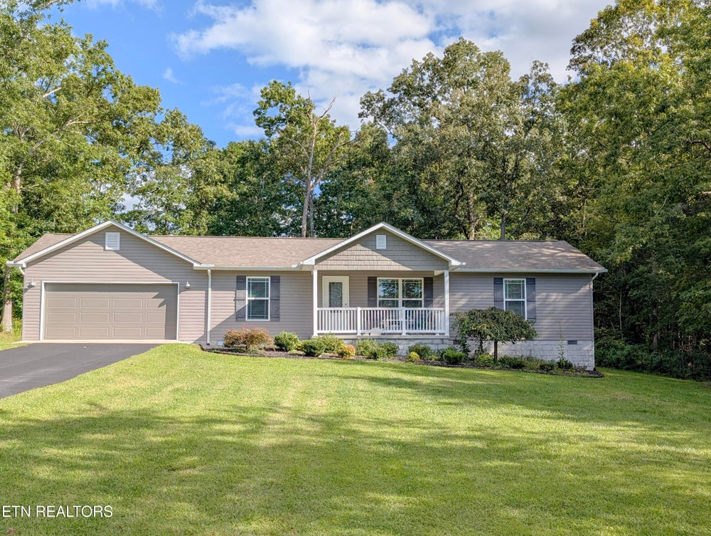 508 Scarlett Drive, Crossville, TN 38555 - MLS# 1314620 - Coldwell Banker