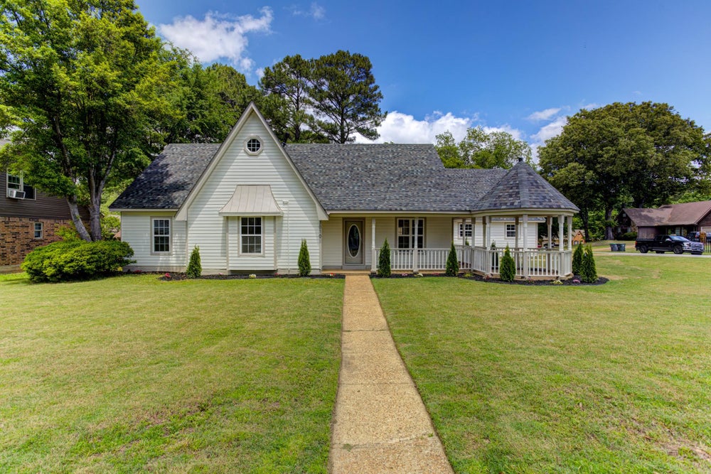 7010 SNYDER RD, Memphis, TN 38125 - MLS# 10171908 - Coldwell Banker