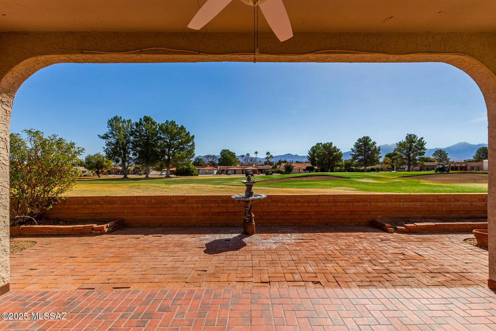 173 E Paseo De Golf, Green Valley, AZ 85614 - MLS# 22506320 - Coldwell ...