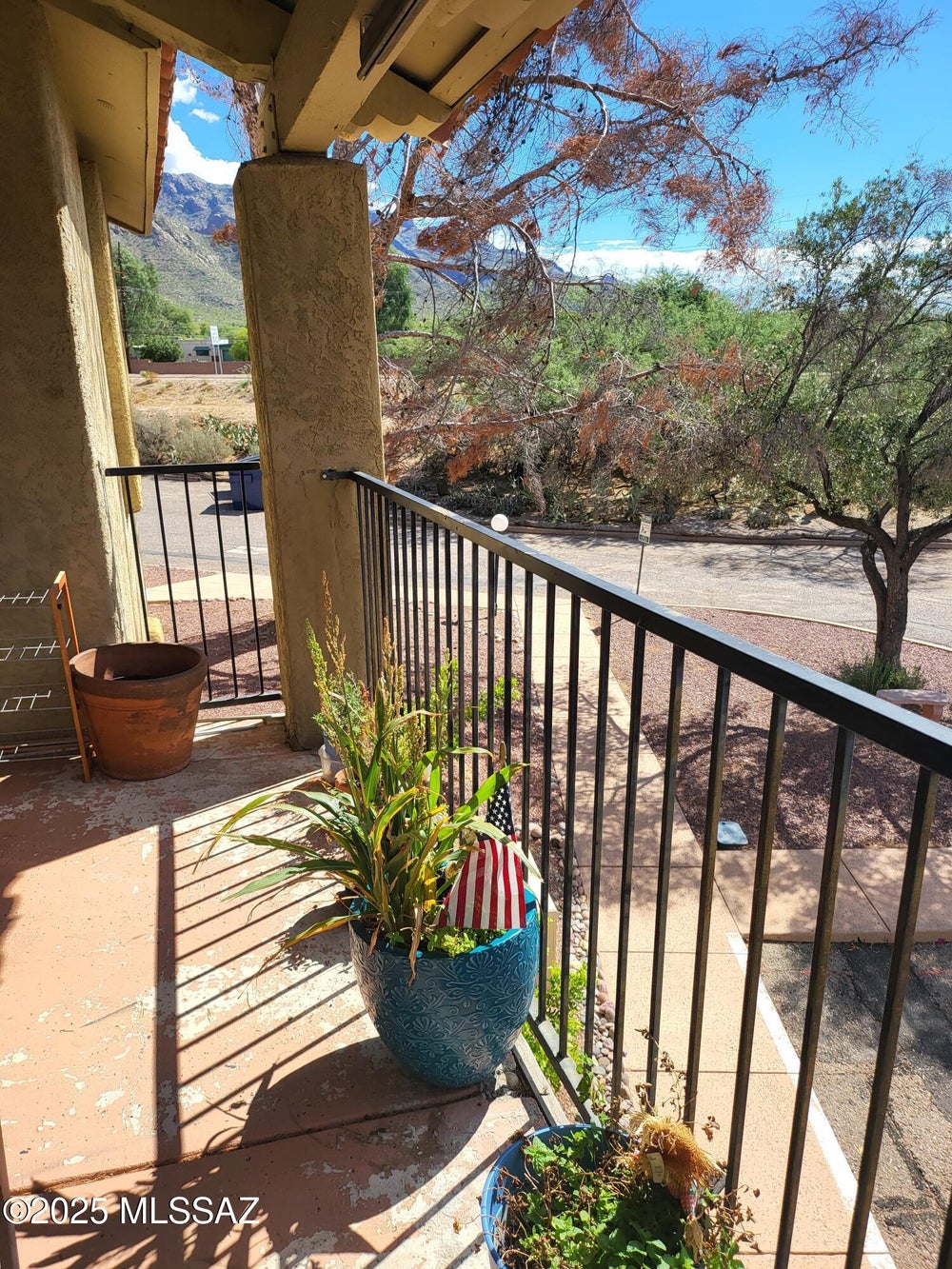 8255 N Oracle Road #203, Tucson, AZ 85704 - MLS# 22525189 - Coldwell Banker