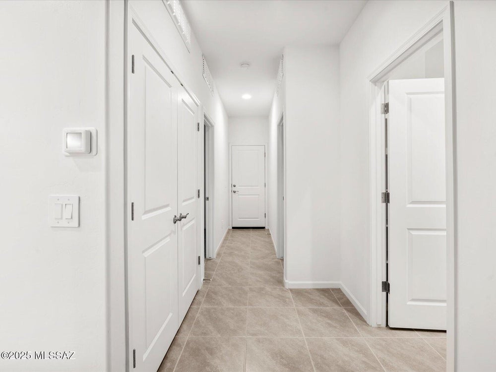 9799 N Summerstone Avenue, Marana, AZ 85743 - MLS# 22530025 - Coldwell ...