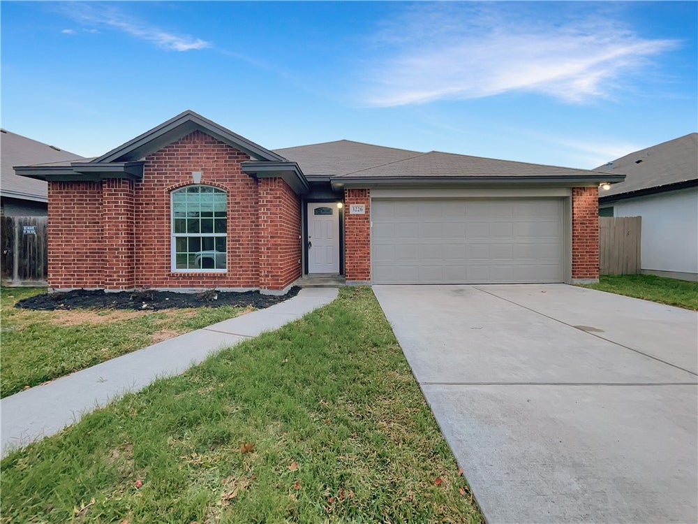 3226 Shallow Creek Drive, Corpus Christi, TX 78410 - MLS# 432412 ...