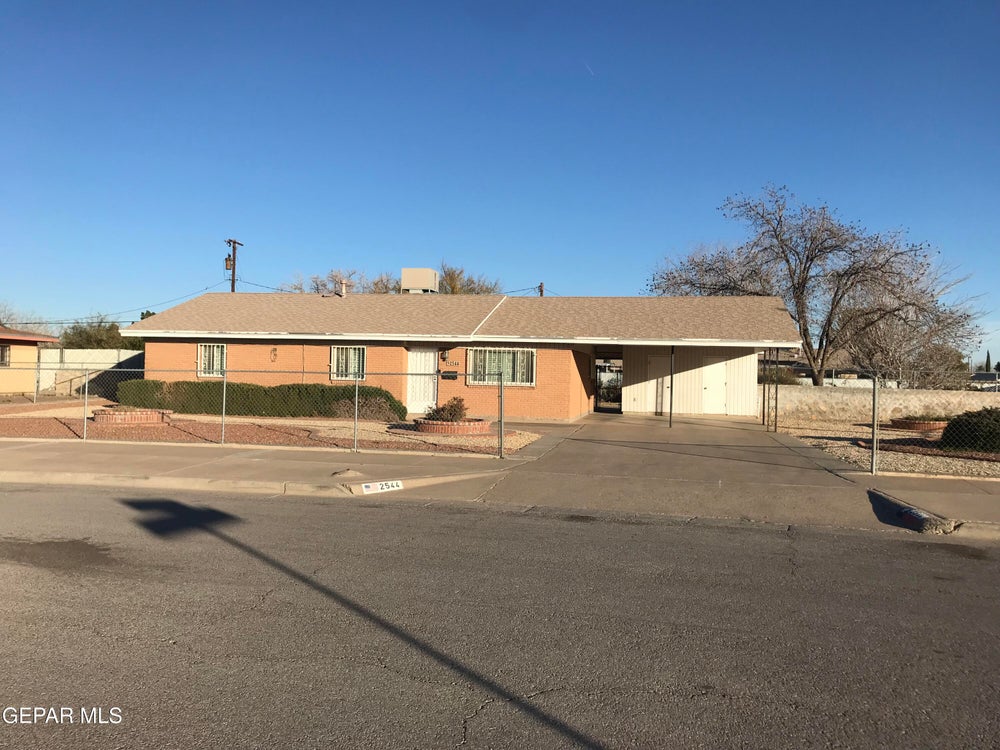 2544 Prestwick Road, El Paso, TX 79925 - MLS# 914273 - Coldwell Banker