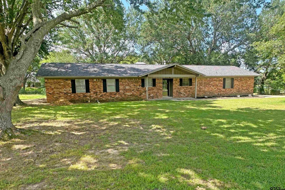 4006 Mark Ln, Mt Pleasant, TX 75455 - MLS# 25010692 - Coldwell Banker