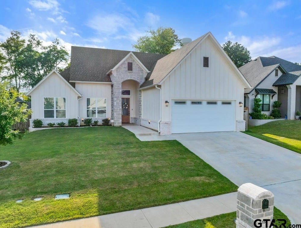 4188 Palo Pinto Creek Cir, Tyler, TX 75703 - MLS# 25010757 - Coldwell ...