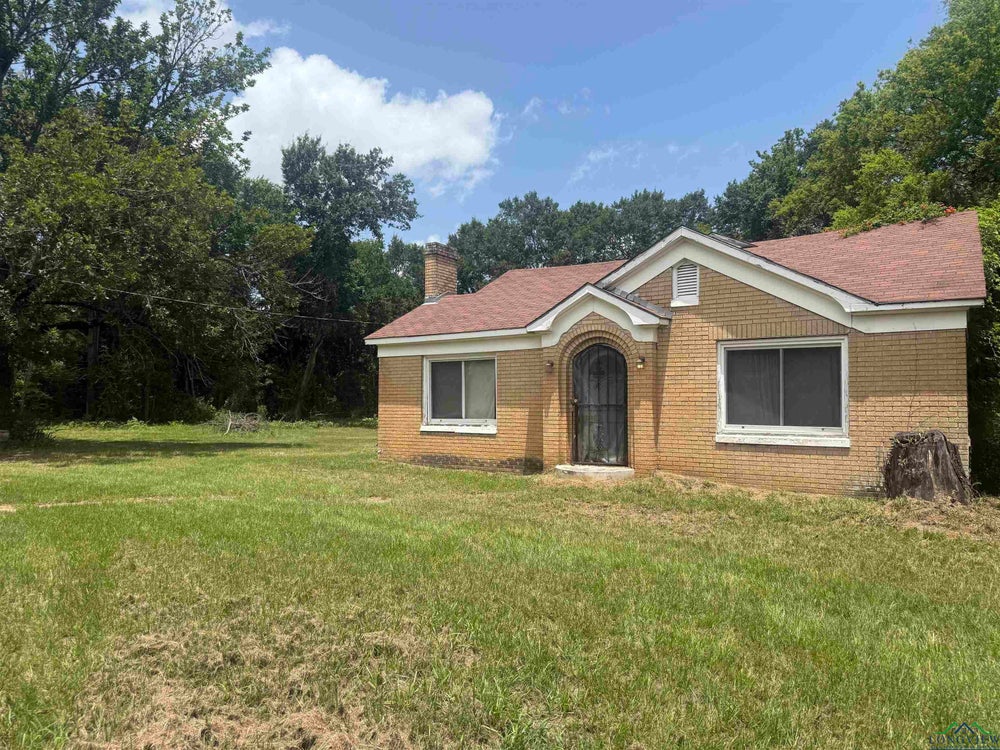1009 Jordan St, Longview, TX 75602 - MLS# 20254843 - Coldwell Banker