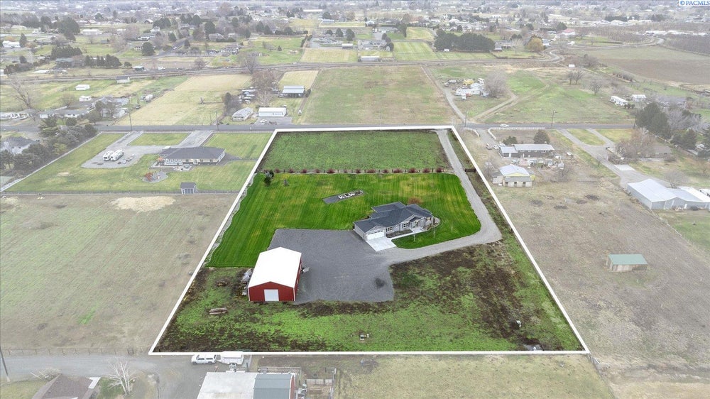 21308 S Oak St., Kennewick, WA 99337 - MLS# 281041 - Coldwell Banker