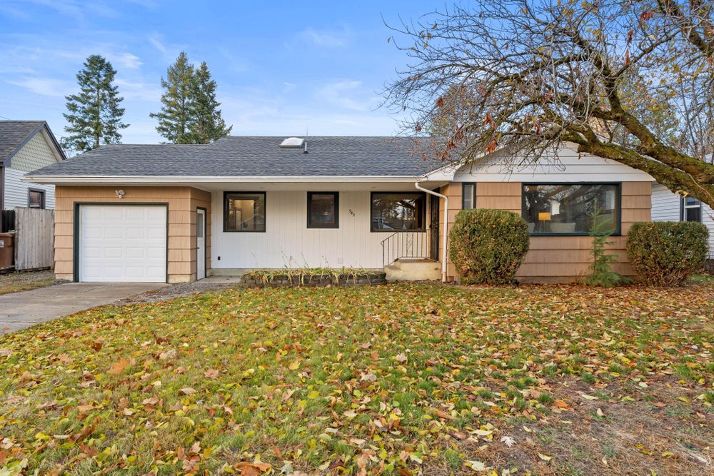 949 E 34th Ave, Spokane, WA 99203 - MLS# 202324495 - Coldwell Banker