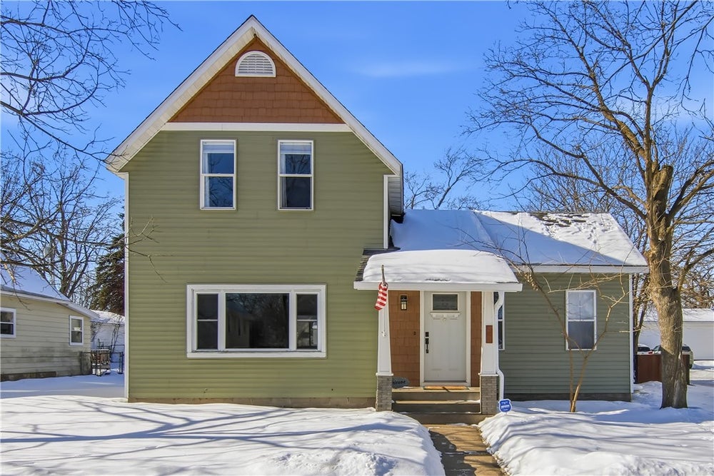 628 Balcom Street, Eau Claire, WI 54703 - MLS# 1598216 - Coldwell Banker