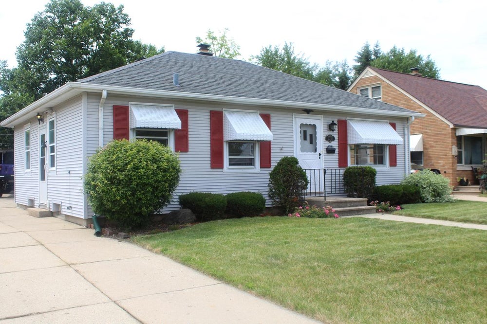 7732 36th AVENUE, Kenosha, WI 53142 - MLS# 1881103 - Coldwell Banker