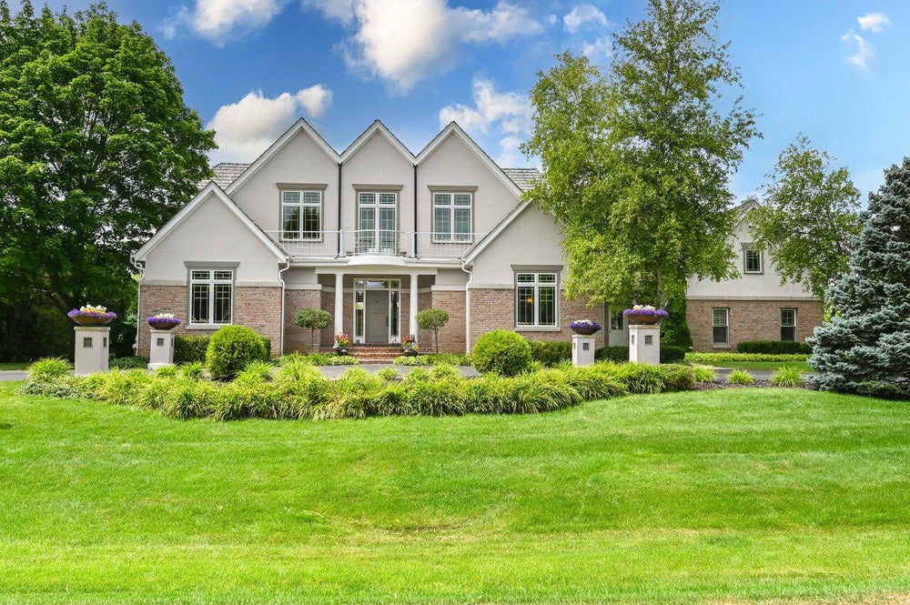 11415 N Stonefield COURT, Mequon, WI 53092 - MLS# 1882777 - Coldwell Banker