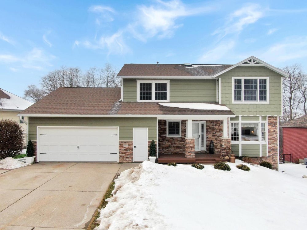 1333 Ridgewood DRIVE, Winona, MN 55987 - MLS# 1949990 - Coldwell Banker