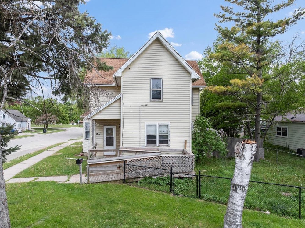 1617 CROOKS AVENUE, Kaukauna, WI 54130 - MLS# 50308579 - Coldwell Banker