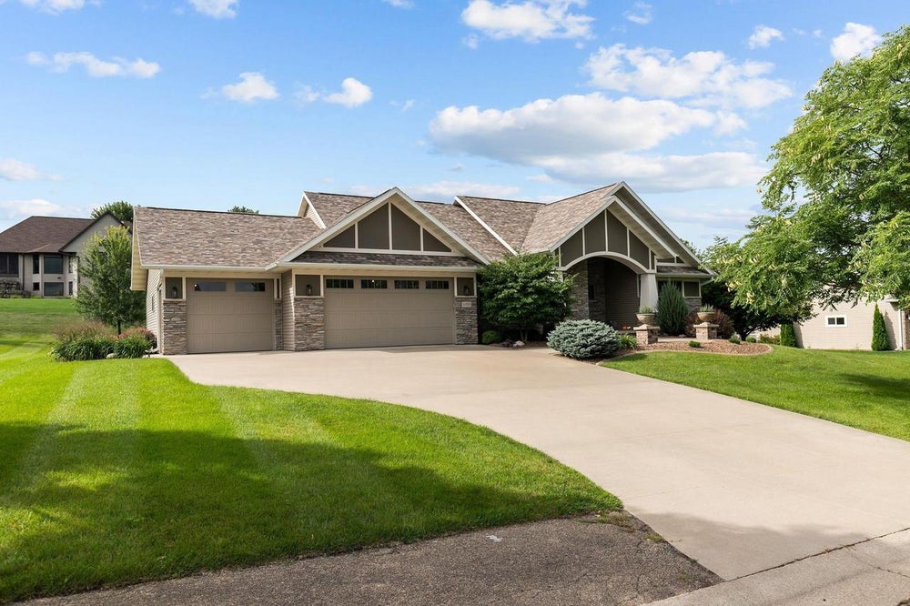 W7023 RIMROCK LANE, Greenville, WI 54942 - MLS# 50314574 - Coldwell Banker