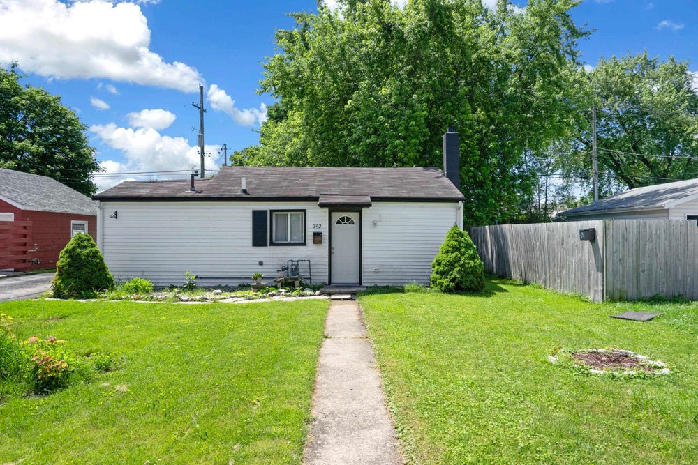 292 Bischoff Street, Fond Du Lac, WI 54935 - MLS# 50293892 - Coldwell ...