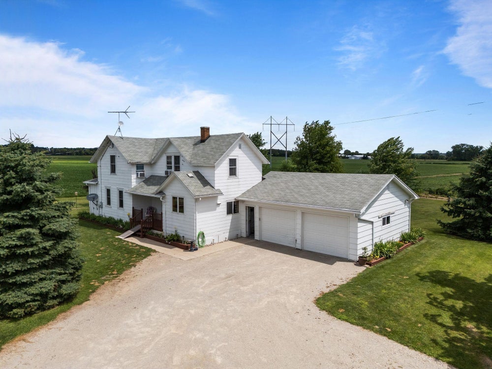 7792 Steeple Hill Drive, Larsen, WI 54947 - MLS# 50294804 - Coldwell Banker