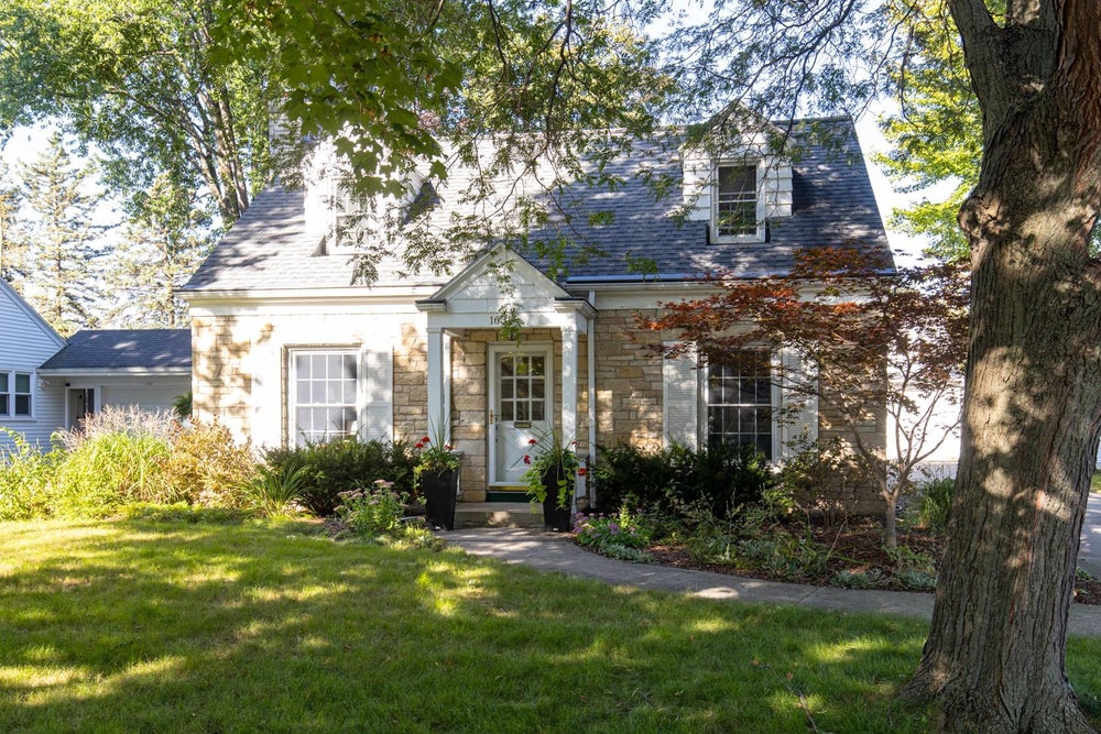 1631 S Connell Street, Appleton, WI 54914 - MLS# 50297687 - Coldwell Banker