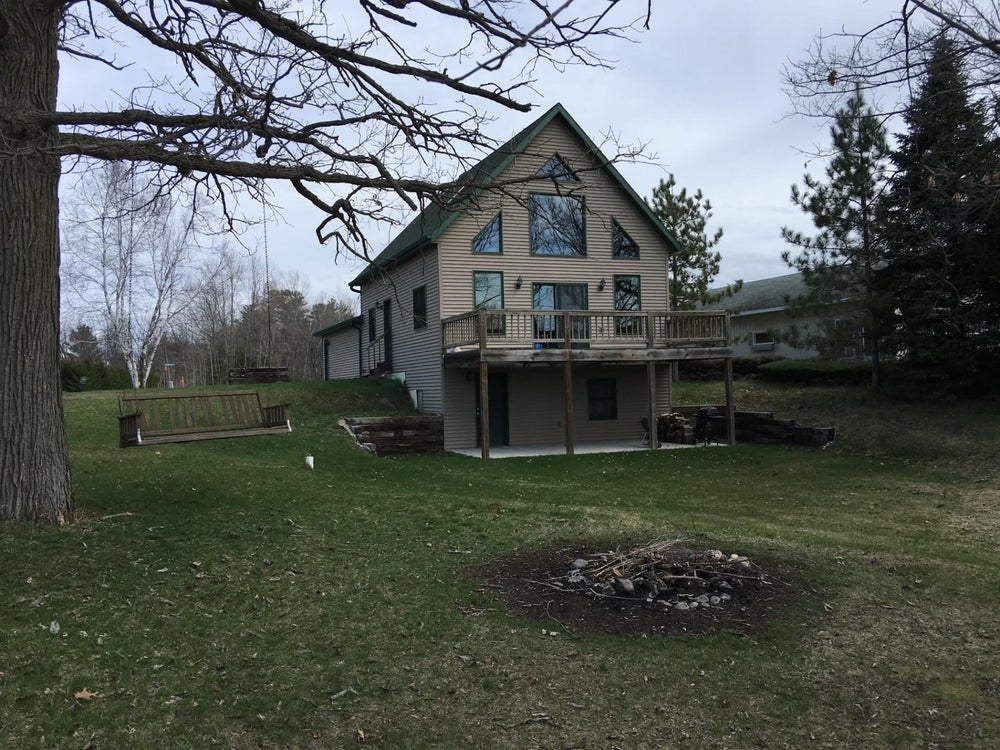 N7954 Island View Lane, Crivitz, WI 54114 - MLS# 50300252 - Coldwell Banker